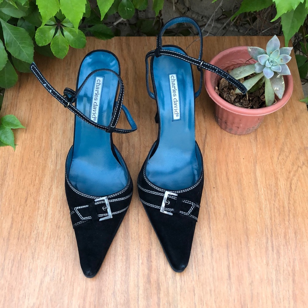 Charles David Black Vintage Pumps - Gem